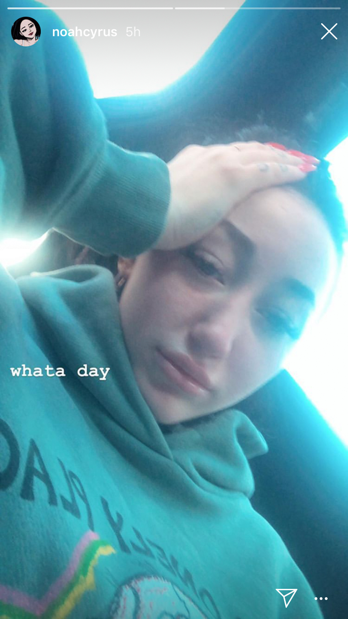 Noah Cyrus Is Not Having A Good Day Amid Ex Lil Xan Baby News! - Perez ...