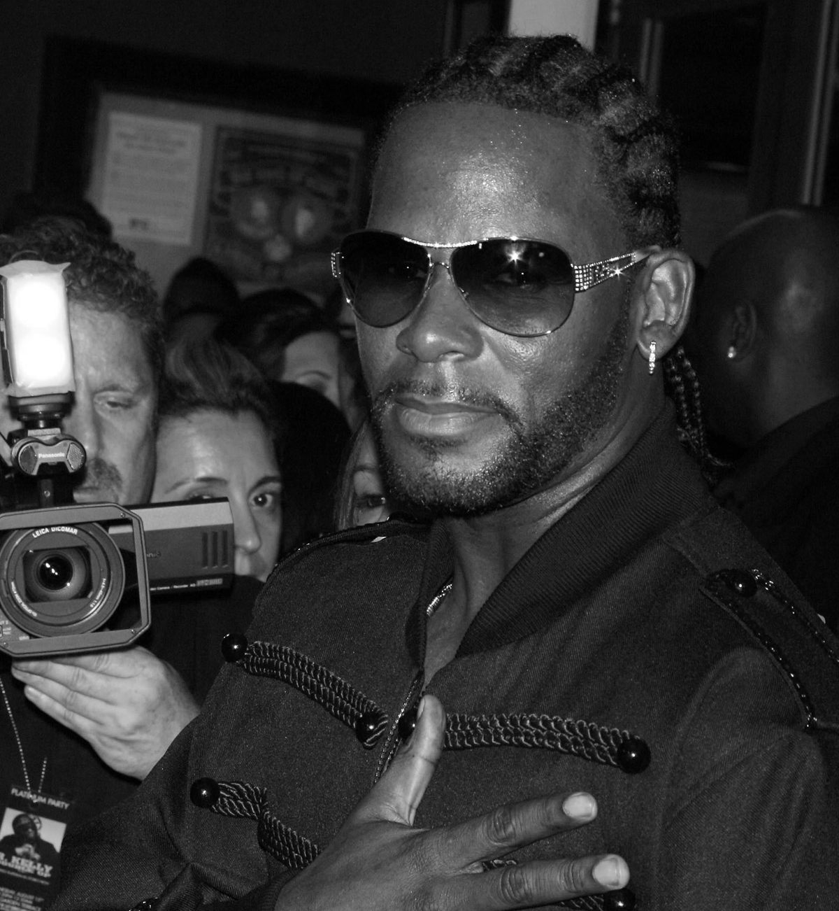 Two More Women Accuse R. Kelly Of Underage Sexual Misconduct - One Day ... Two More Women Accuse R. Kelly Of Underage Sexual Misconduct - One Day ...