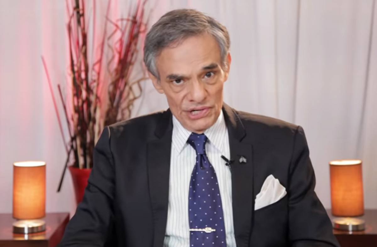 Latin Singer José José Dead At 71 After Battle With Cancer - Perez Hilton