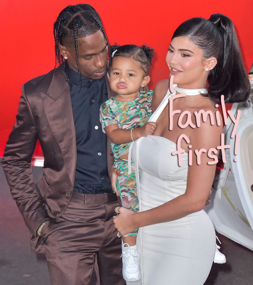 Kylie Jenner & Travis Scott Reunite For Some 'Family Time' With Stormi ...