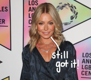 Kelly Ripa Shows Off Her Quarantine Gray Roots Transformation In ...