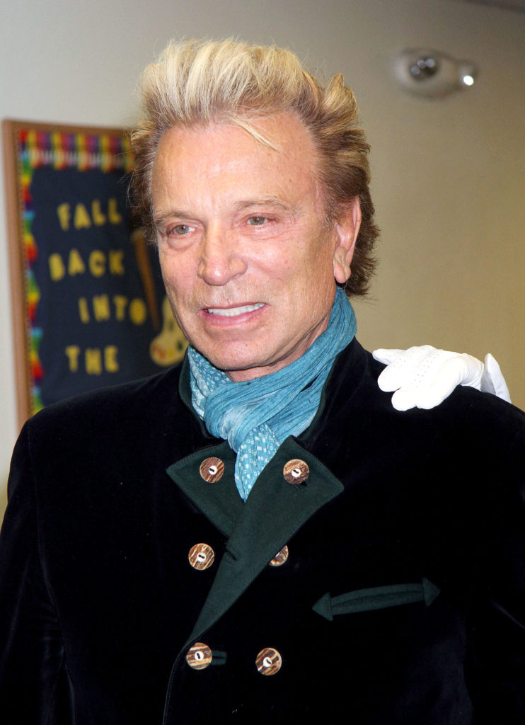 Stars We Lost In 2021 - Perez Hilton