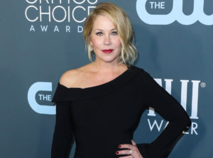 Christina Applegate Reveals Multiple Sclerosis Diagnosis - Perez Hilton