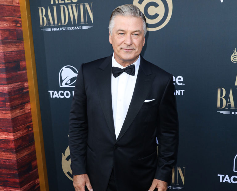 Alec Baldwin Didn’t Know Prop Gun Was Loaded Before Fatal Shooting ...