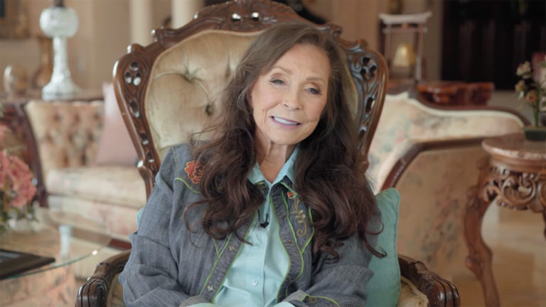 Trailblazing Country Music Icon Loretta Lynn Dies At 90 - Perez Hilton