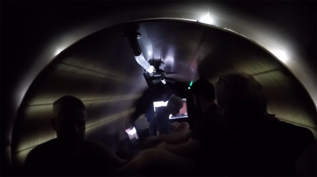 Titanic Sub Passengers Spent Final Moments In Complete Darkness - Perez ...