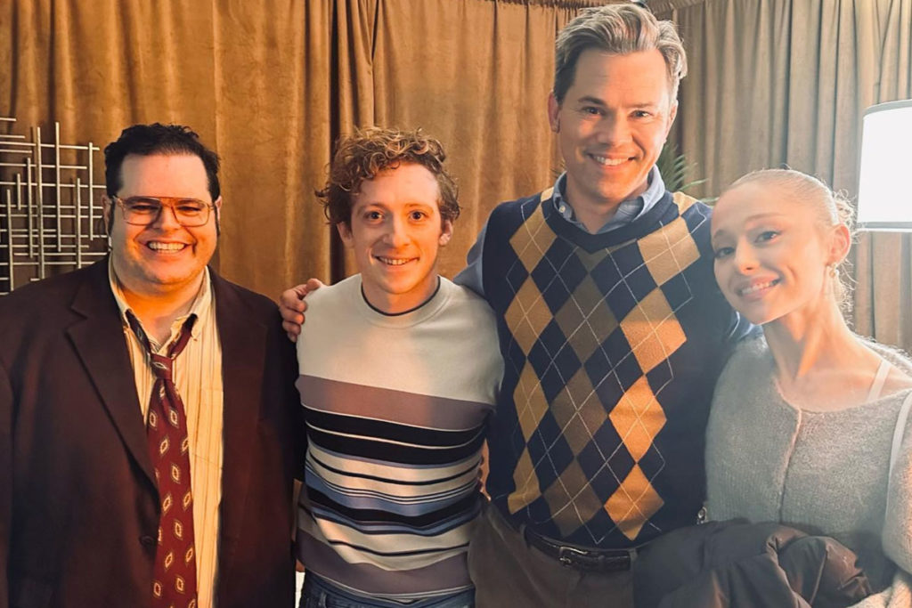 Controversial Lovers Ariana Grande & Ethan Slater Pose For Photos ...