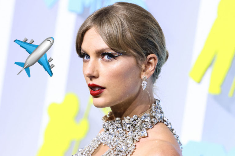 Taylor Swift Private Jet Tracking Instagram Page GONE - Days After She ...