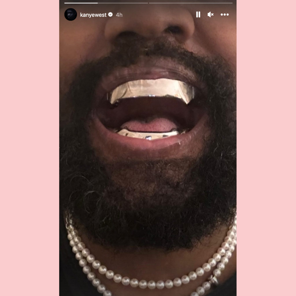 OMG! Kanye West's Wife Bianca Censori Accidentally Revealed Her Phone's ...