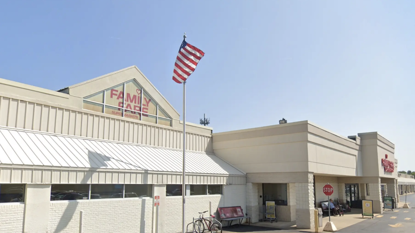 Michigan Woman Discovered Living Inside Grocery Store Sign - For A YEAR ...