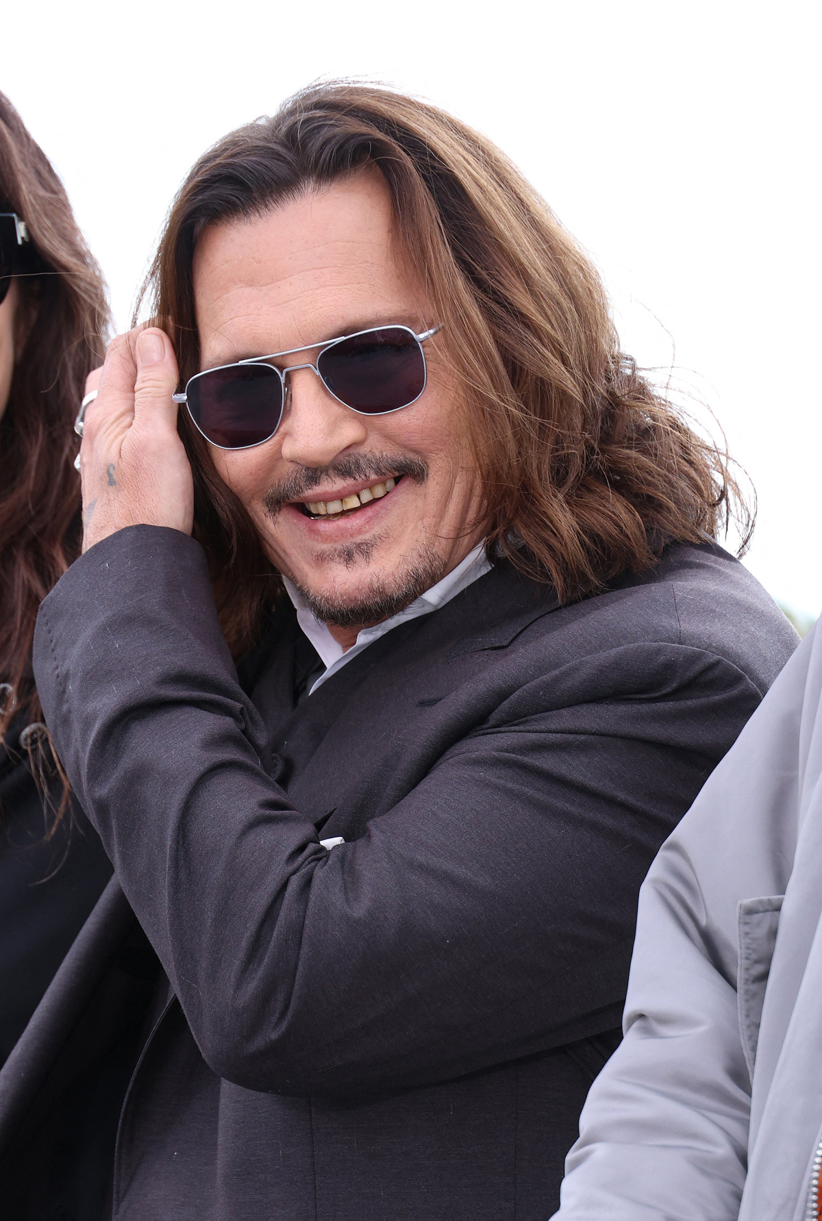 Did Johnny Depp Replace His 'Rotten' Teeth? - Perez Hilton