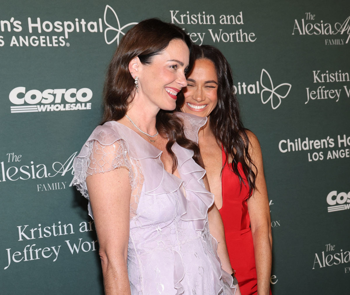 Meghan Markle Holds Hands With BFF On Red Carpet Without Prince Harry! - Perez Hilton