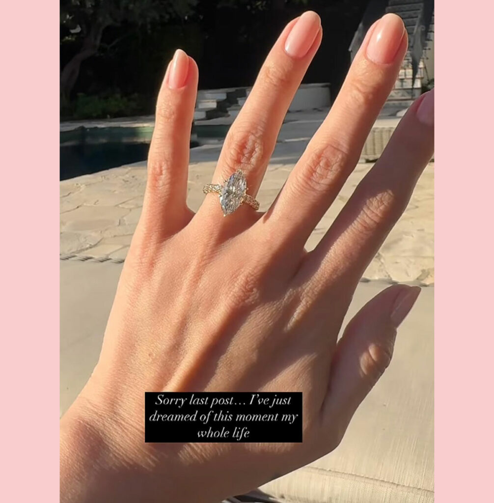 Selena Gomez Shares Closer Look At HUGE Engagement Ring: 'Dreamed Of ...