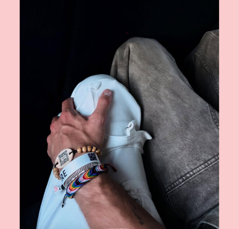 JoJo Siwa Continues The Chris Hughes 'Hard Launch' With Her Own ...