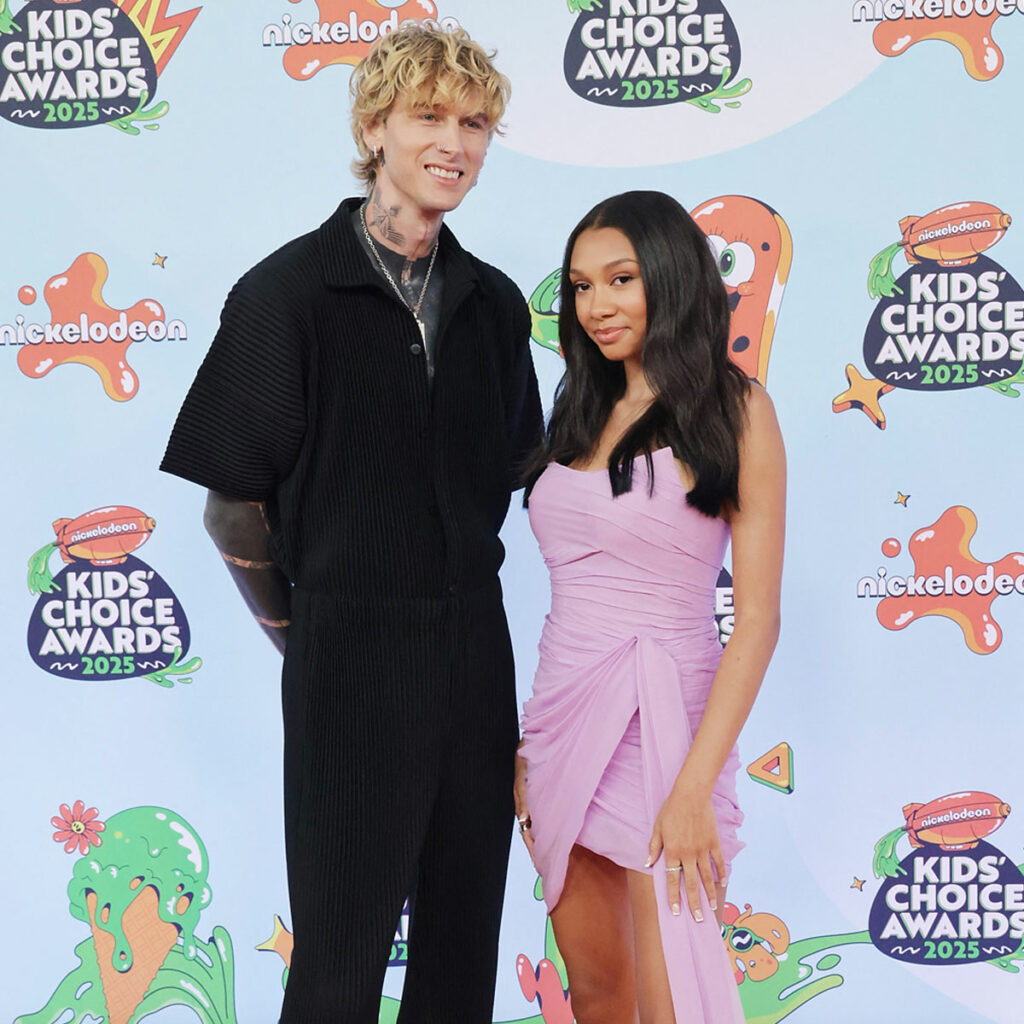 MGK Makes SUPER Rare Red Carpet Appearance With 15-Year-Old Daughter Casie! Look! - Perez Hilton