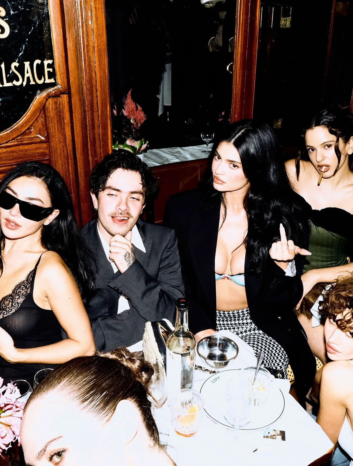 Kylie Jenner Throwing Shade? Posts Photo With Timothée Chalamet ...