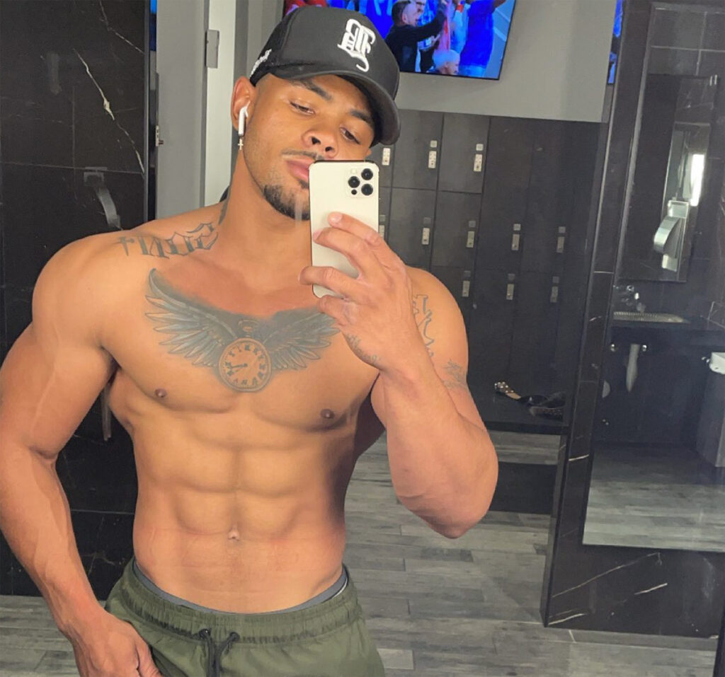 Is Britney Spears ‘Romantically Involved’ With THIS Hunky Influencer ...